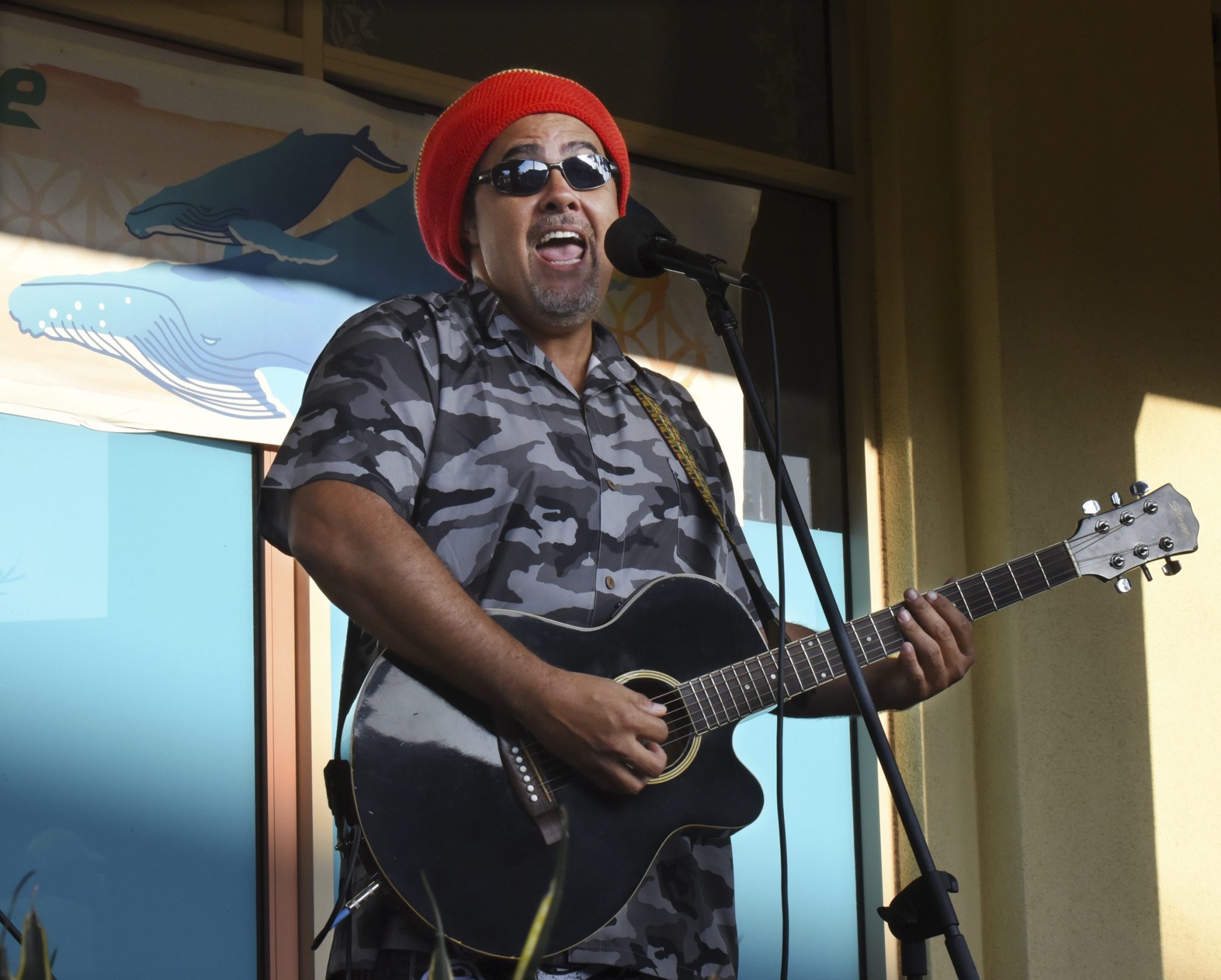 Marty Dread sings runners across the finish line | News, Sports, Jobs ...